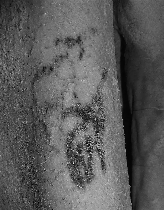 Atraskite seniausias tatuiruotes pasaulyje 1014_2