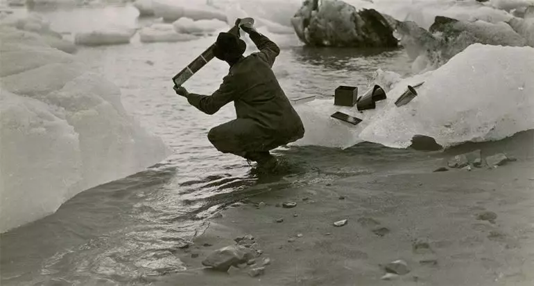 National Geographic argazkilariak antzina