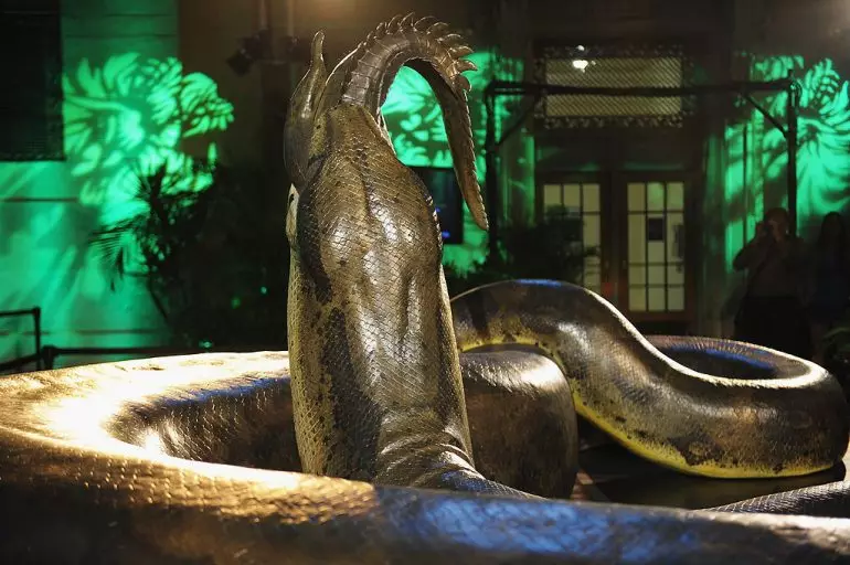 oray raksasa titanoboa