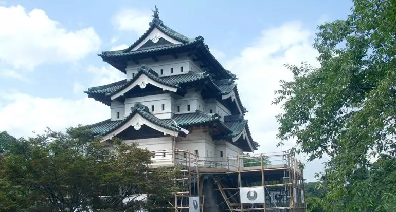 Schloss Hirosaki bewegt sich