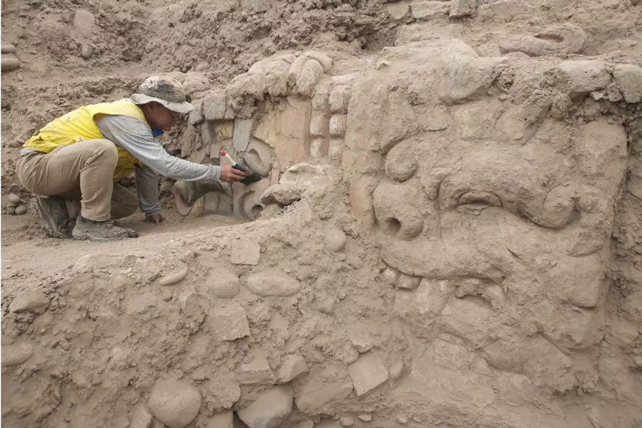 friezes za miaka 3,500 zilipatikana nchini Peru 11475_2