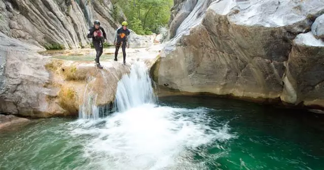 በሴራ Madre ውስጥ Canyoning