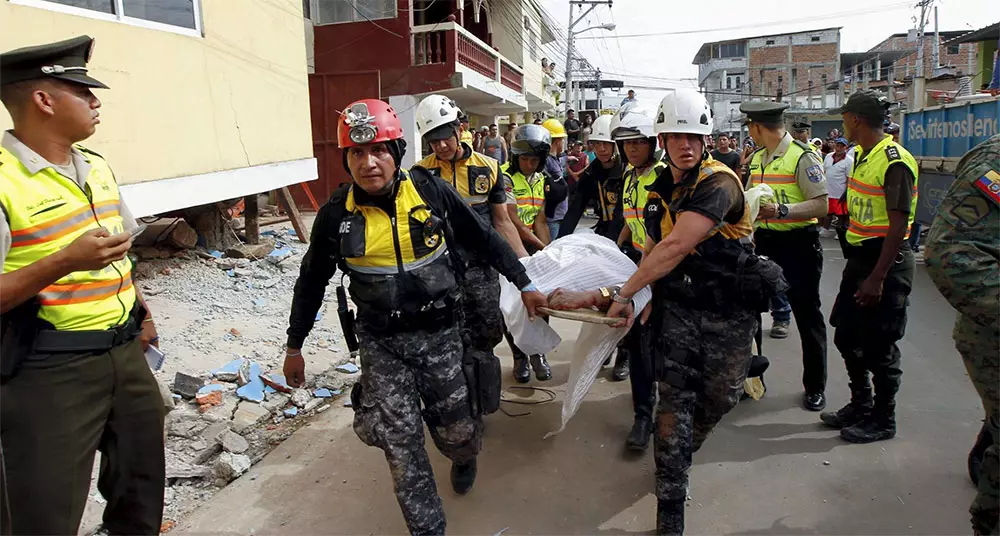 La tragedia in Ecuador 1277_7