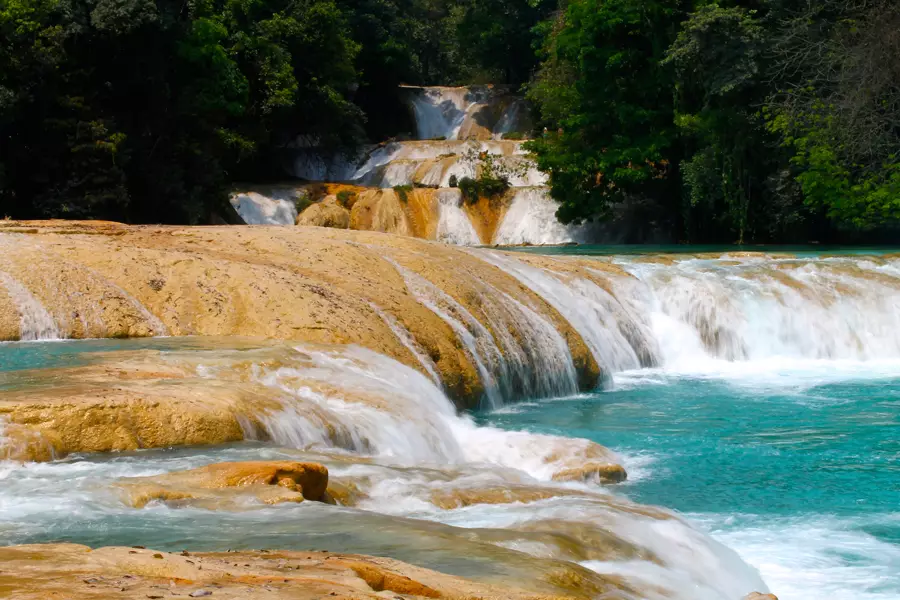 ນ້ຳຕົກຕາດ Agua Azul ກຳລັງແຫ້ງແລ້ງ 13302_2