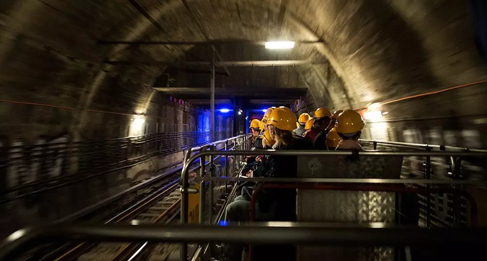 Ka lefatše le ka tlas'a lefatše la Berlin