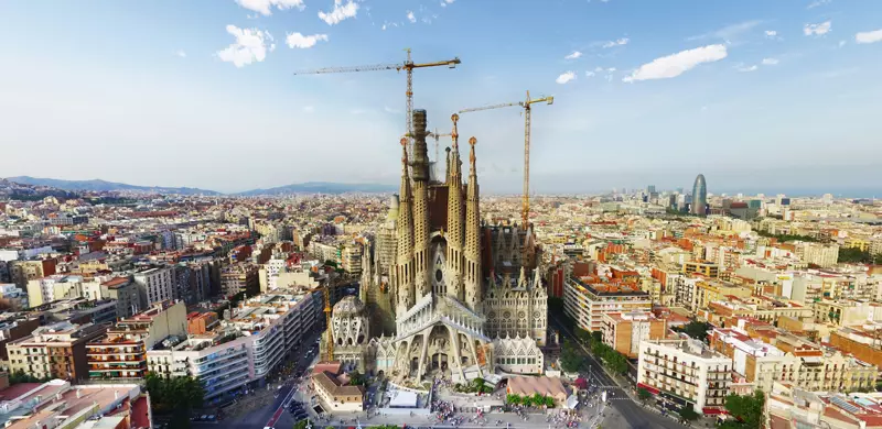 Sagrada Familia बार्सिलोना टूर युरोप