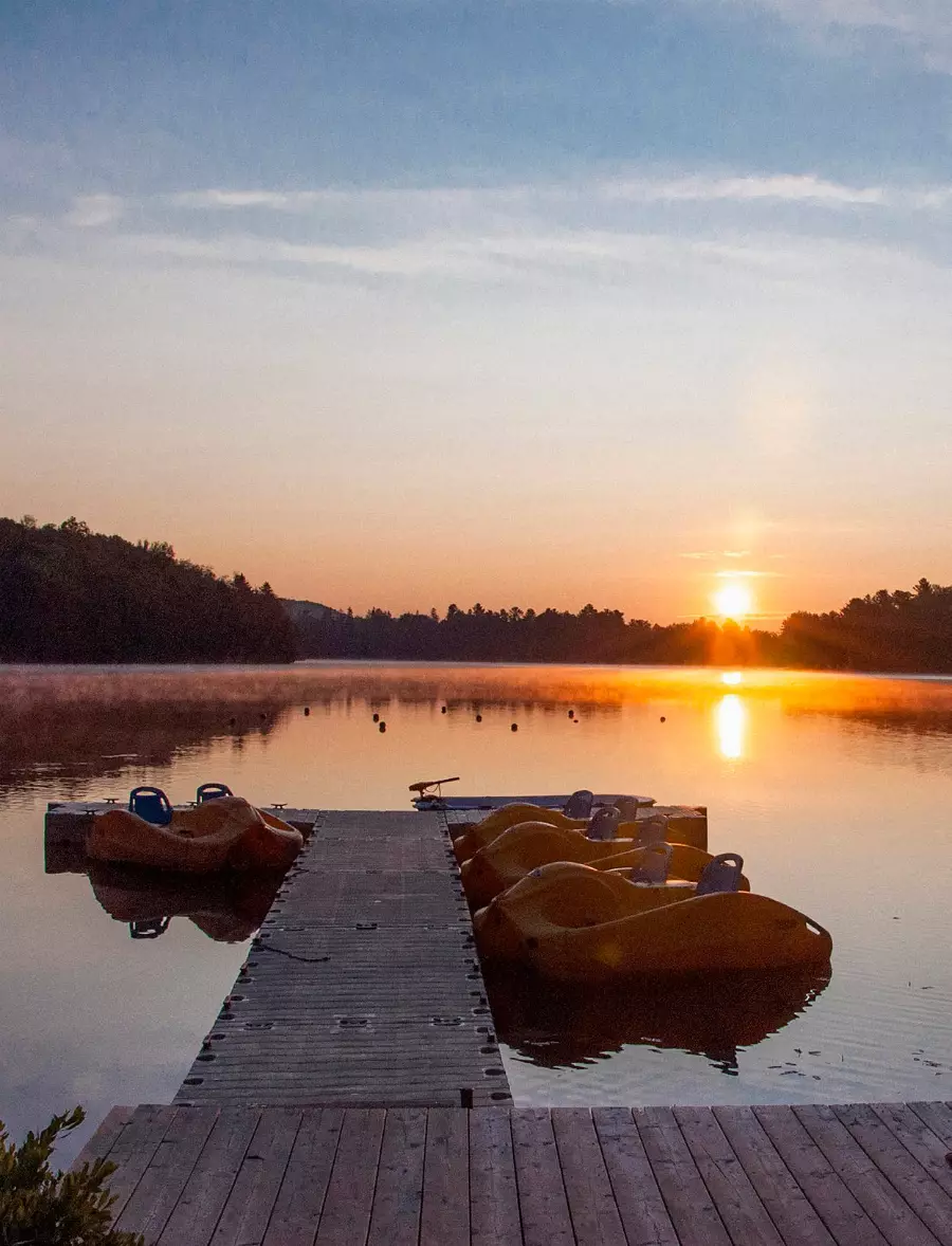 Quebec Travel Guide.