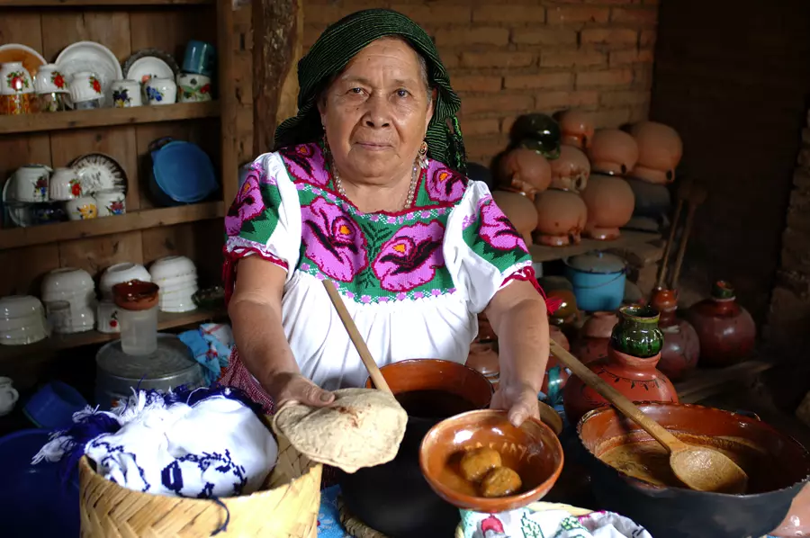 Michoacán feiert den XV Treffen vun der traditioneller Kichen 1633_2