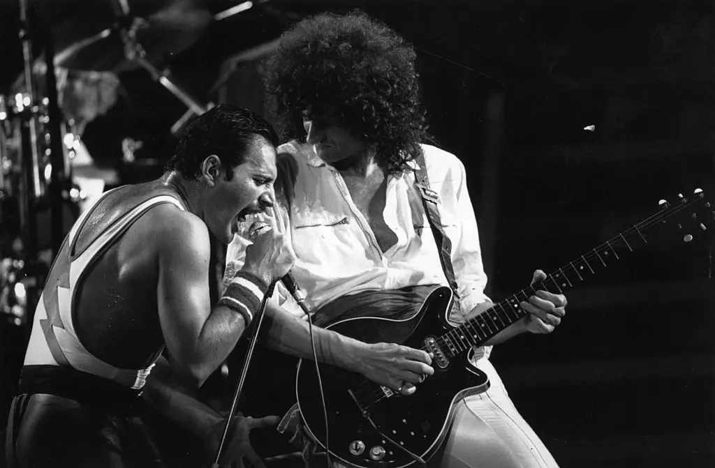 Asteroid wedi'i enwi ar ôl canwr y Frenhines Freddie Mercury 2387_2