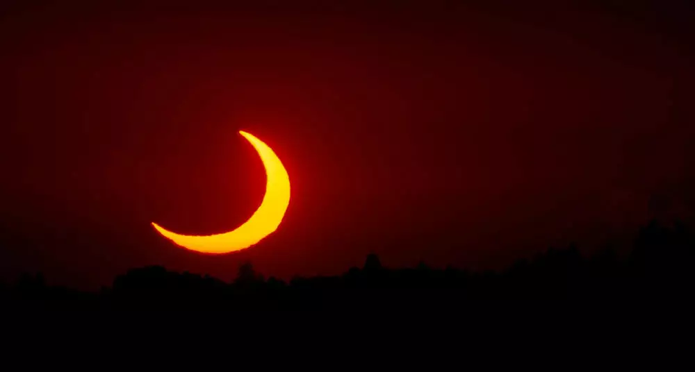 Eclipse solar parcial pode ser visto na América do Sul 2566_2