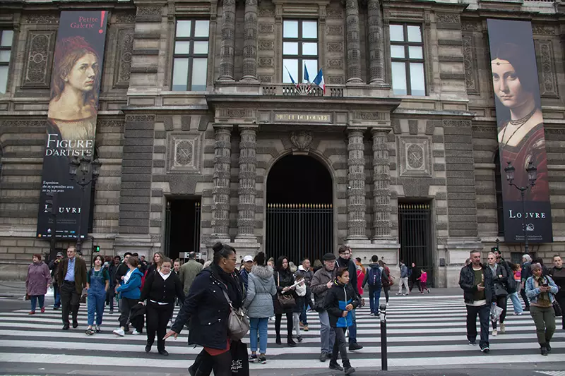 Amgueddfa Louvre