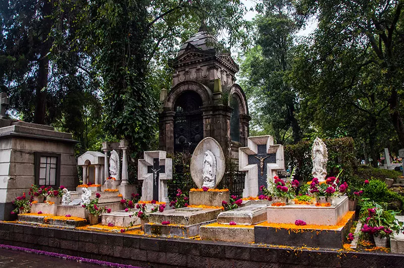 Panteoni i Varrezave të Dolores