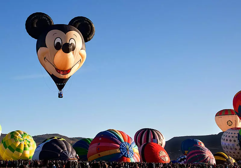 Internationaal ballonfestival Mickey Mouse