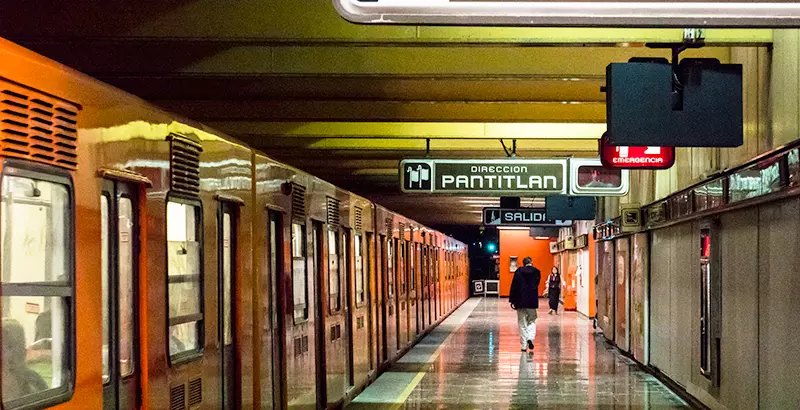 25 abubuwan ban sha'awa game da Metro na Mexico City