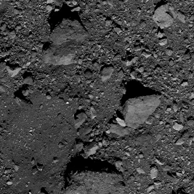 asteroida surfaco Bennu-meteoritoj