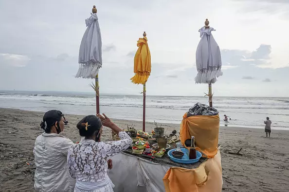 अत्यधिक उत्खननका कारण विश्वभरका समुद्र तटहरूमा बालुवा सकिँदै गएको छ 3574_2