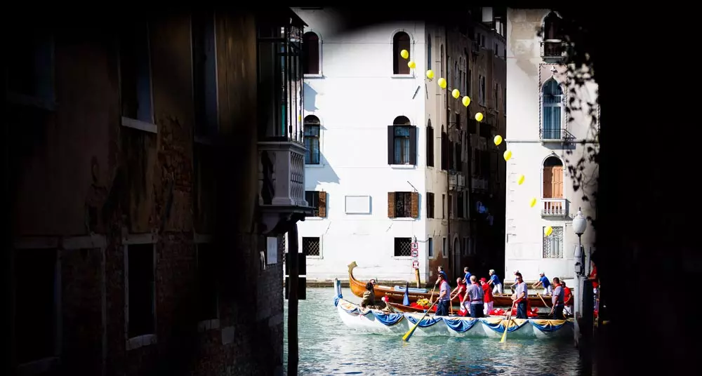 Um passeio por Veneza durante o magnífico festival 3617_10