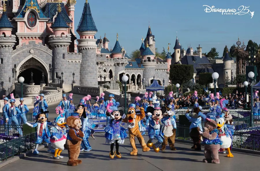 ຄົບຮອບ 25 ປີຂອງ Disneyland Paris 4189_11