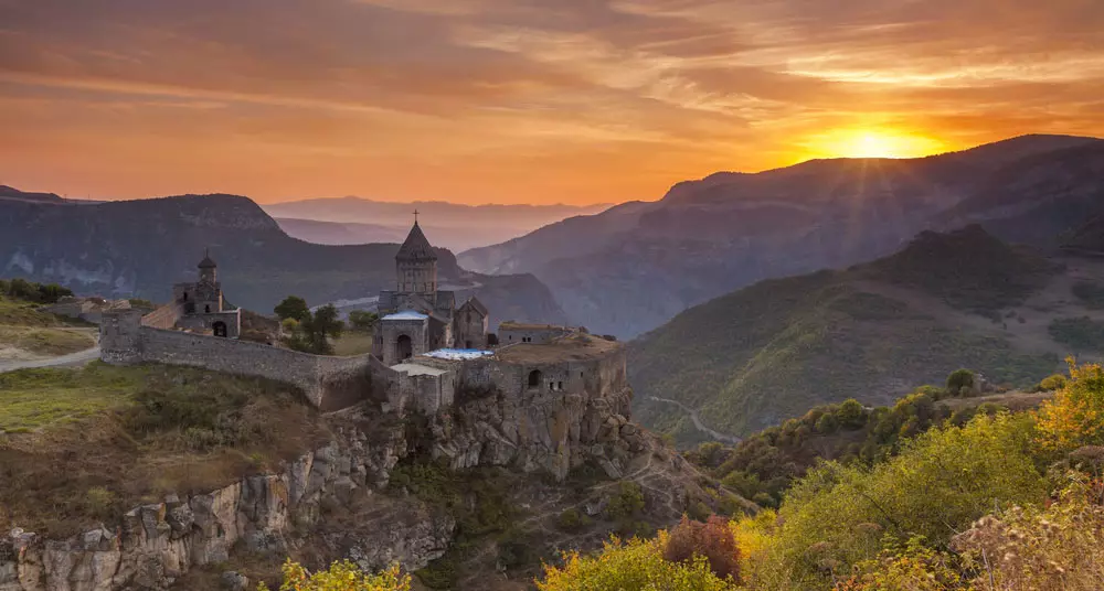 O Mosteiro Tatev 5090_12