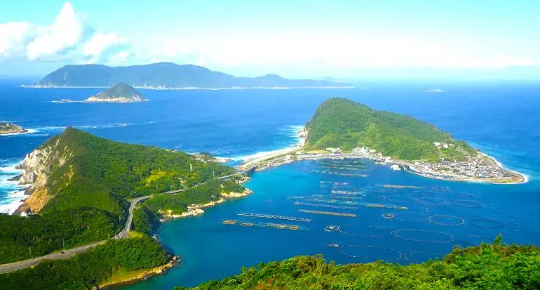 Okinoshima: kisiwa cha Japan ambacho wanawake hawawezi kufikia