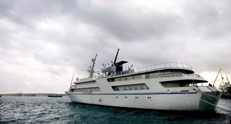 Lo yacht di Saddam Hussein salpa con una nuova missione