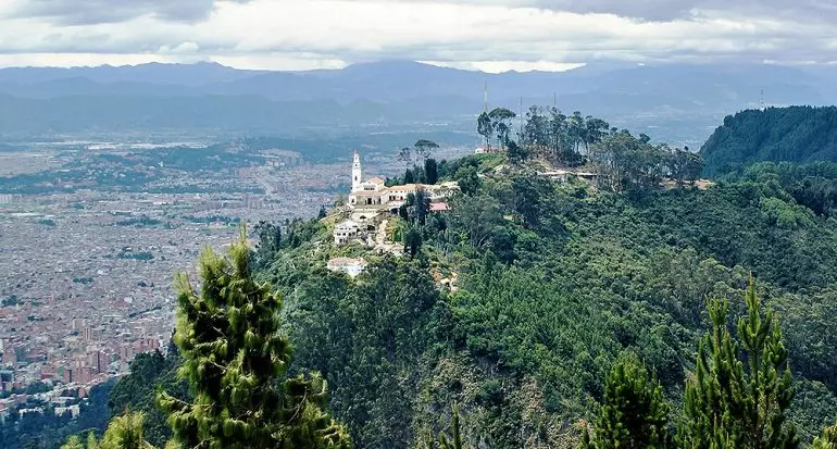 Ebe nsọ Monserrate nwere echiche kacha mma maka Bogotá