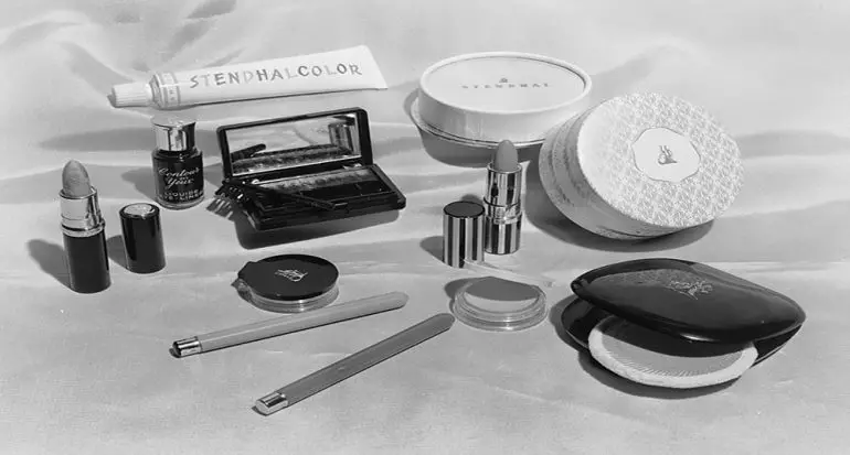 Brief history of makeup