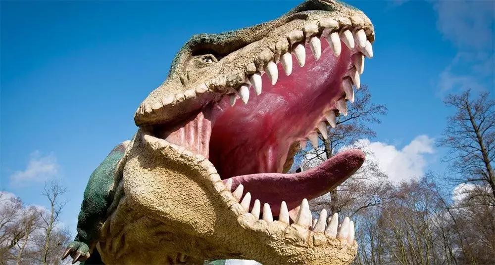 Cosa includeva il menu del T. rex? A volte un altro T. rex