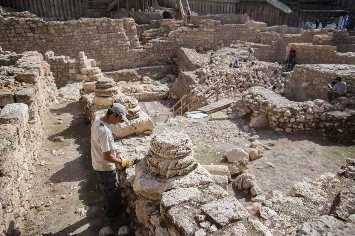 As escavacións en Israel descobren a antiga cidadela grega 779_3