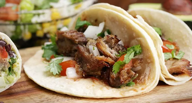 11 Tacos توھان کي ضرور ڪوشش ڪرڻ گھرجي