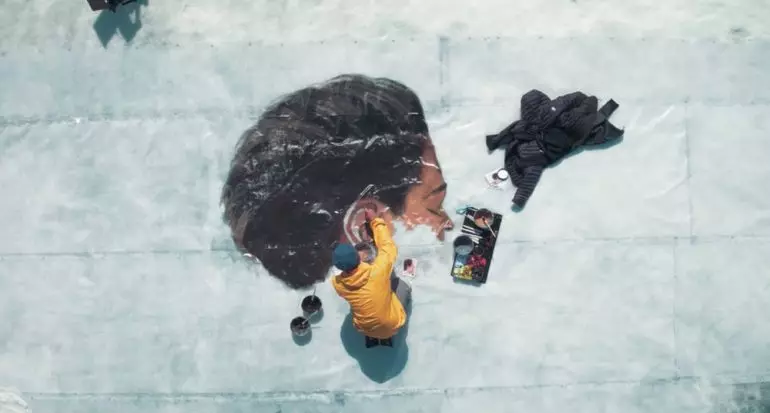 Art in the ice: murals on icebergs show climate change